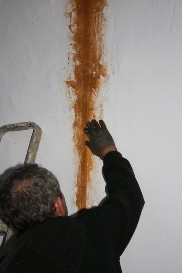 Render Crack Repair. How To Affect A Permanent Repair