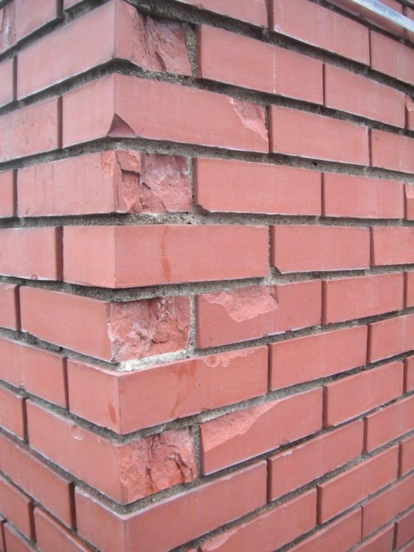 Freeze Thaw Damage In Concrete And Bricks; Causes - Cure