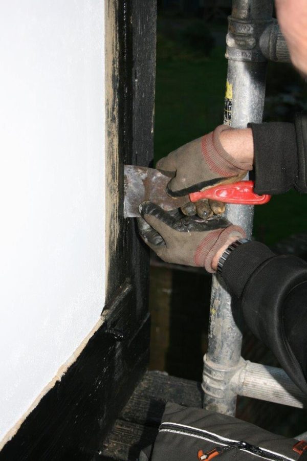 Timber Joint Sealing: How To Repair Cracks or Joints In Exterior Wood